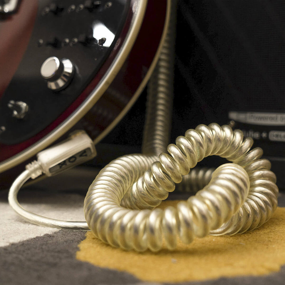 VOX Amps USA | Vintage Coiled Amplifier Cable - Silver | Shop Now